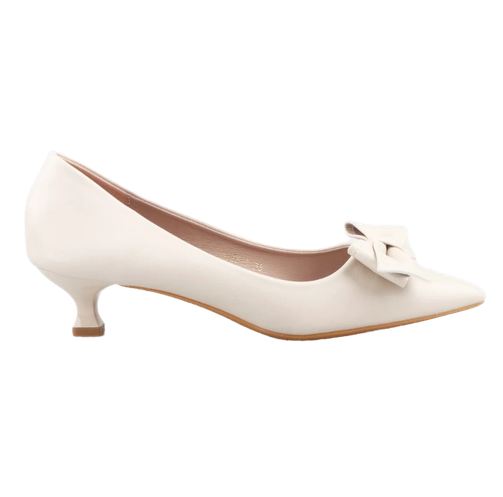 10 Rekomendasi Heels Wisuda Terbaik [Model Simple, Modern] (Terbaru ...