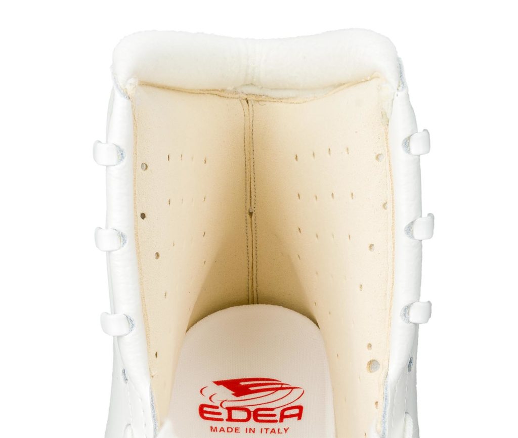 6 Rekomendasi Sepatu Ice Skating Terbaik | mybest