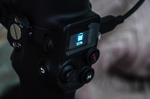 10 Rekomendasi Camera Stabilizer Terbaik | mybest