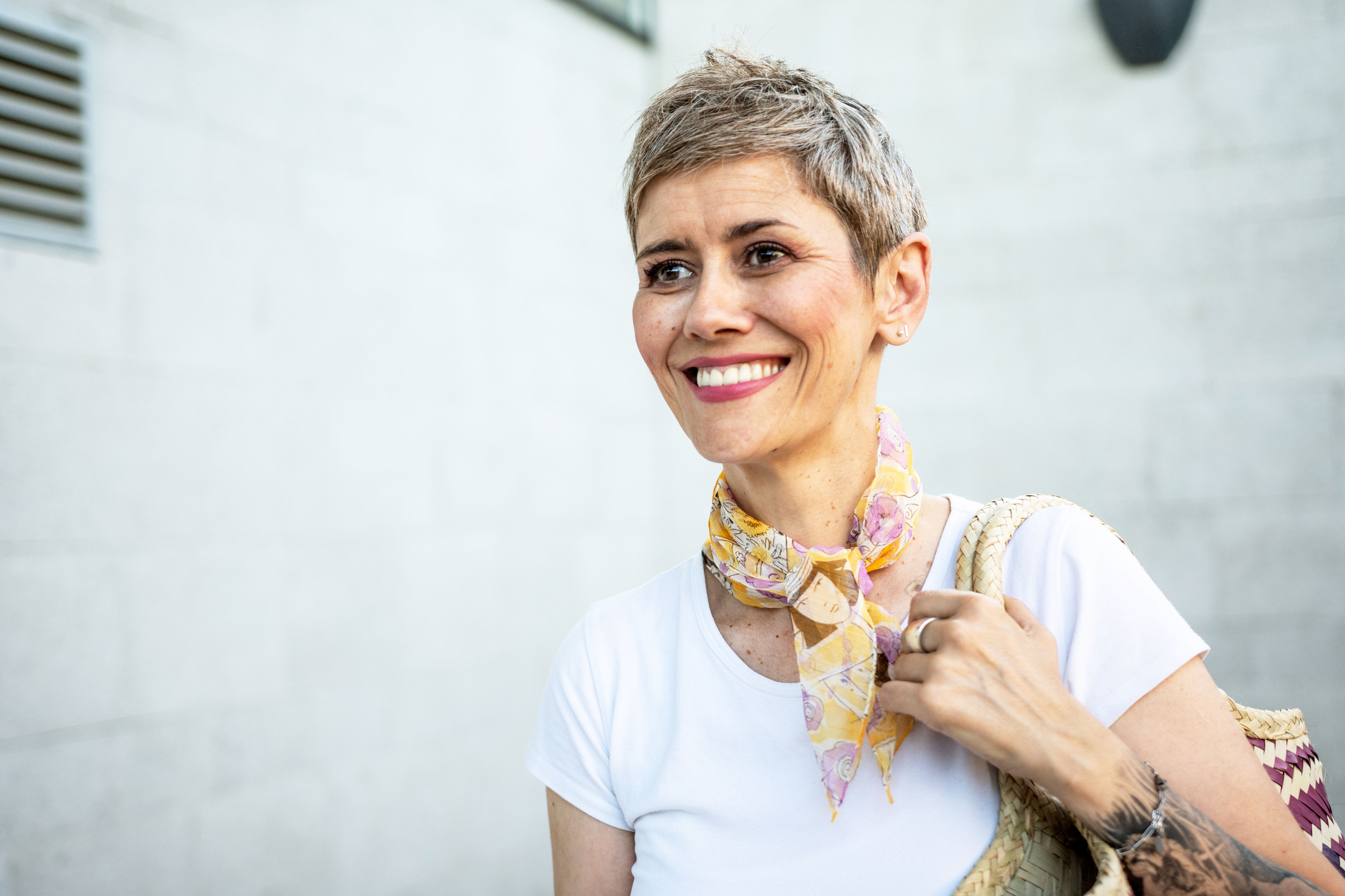 10 Rekomendasi Scarf untuk Wanita Terbaik | mybest
