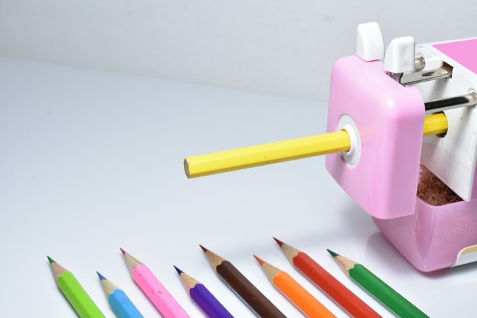 10 Rekomendasi Rautan Pensil Terbaik | mybest
