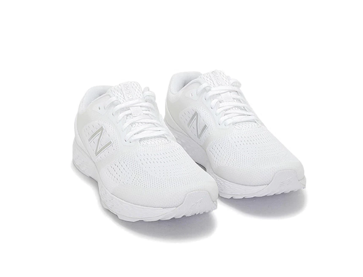 10 Rekomendasi Sepatu New Balance untuk Pria Terbaik | mybest